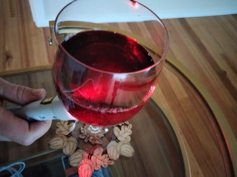 Laser and wine. Quadruple blind test. - Your Health Connect